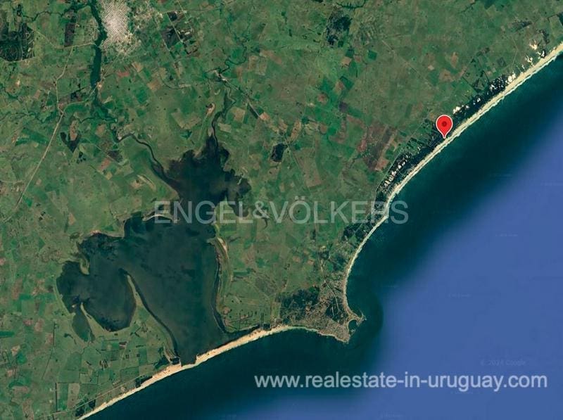 Seafront lot in San Antonio - Real Estate in Uruguay